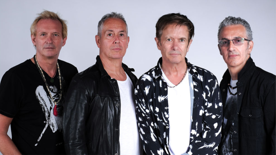 Escape Club - Contemporary Booking